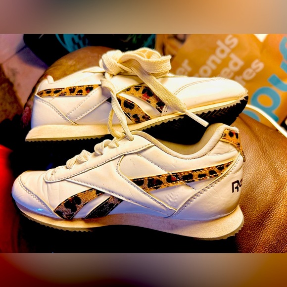 Reebok | Shoes | Reebok White Shoes Cheetah Stripe | Poshmark